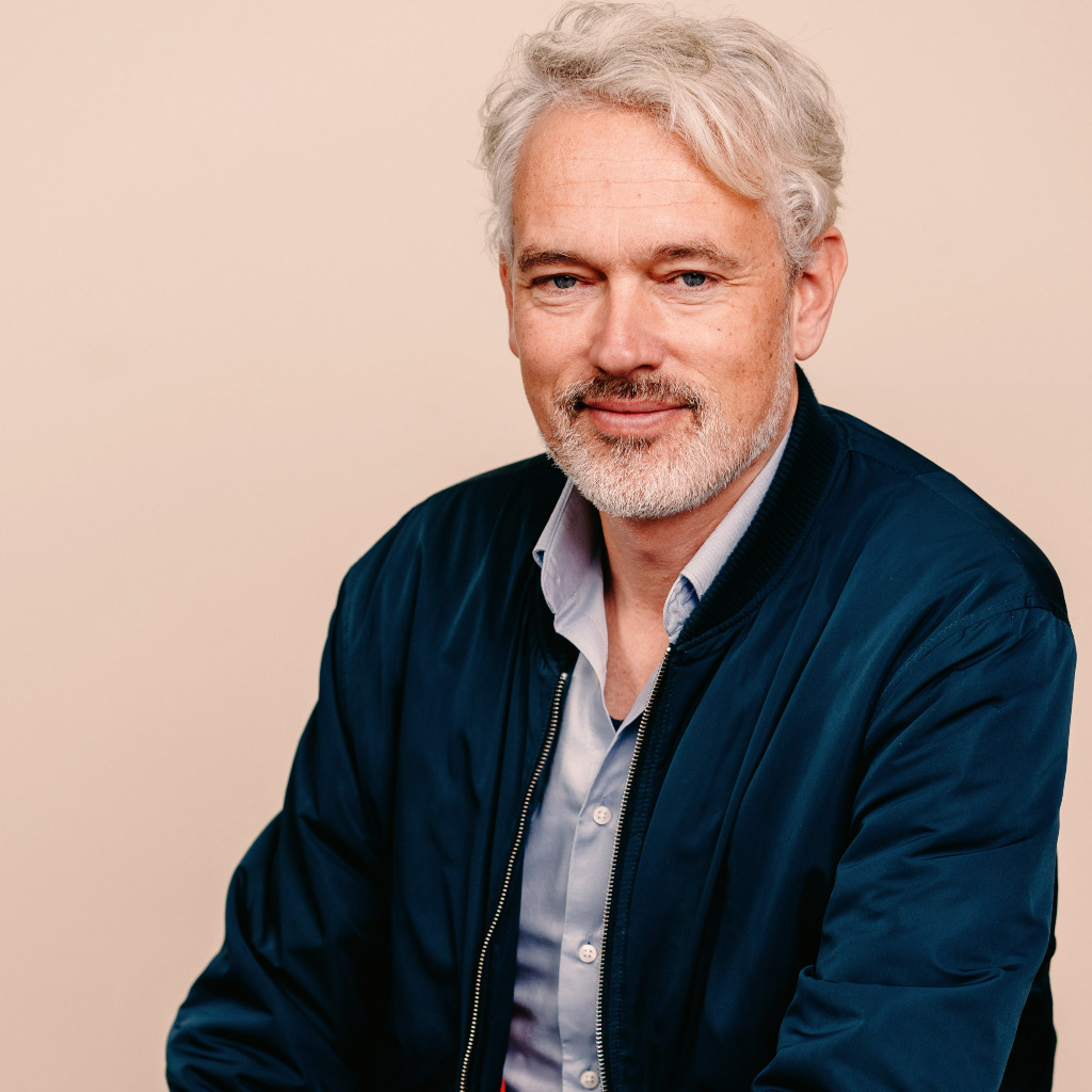 Mathias Dietz - Global Design Realisation Expert NIVEA - Beiersdorf AG ...