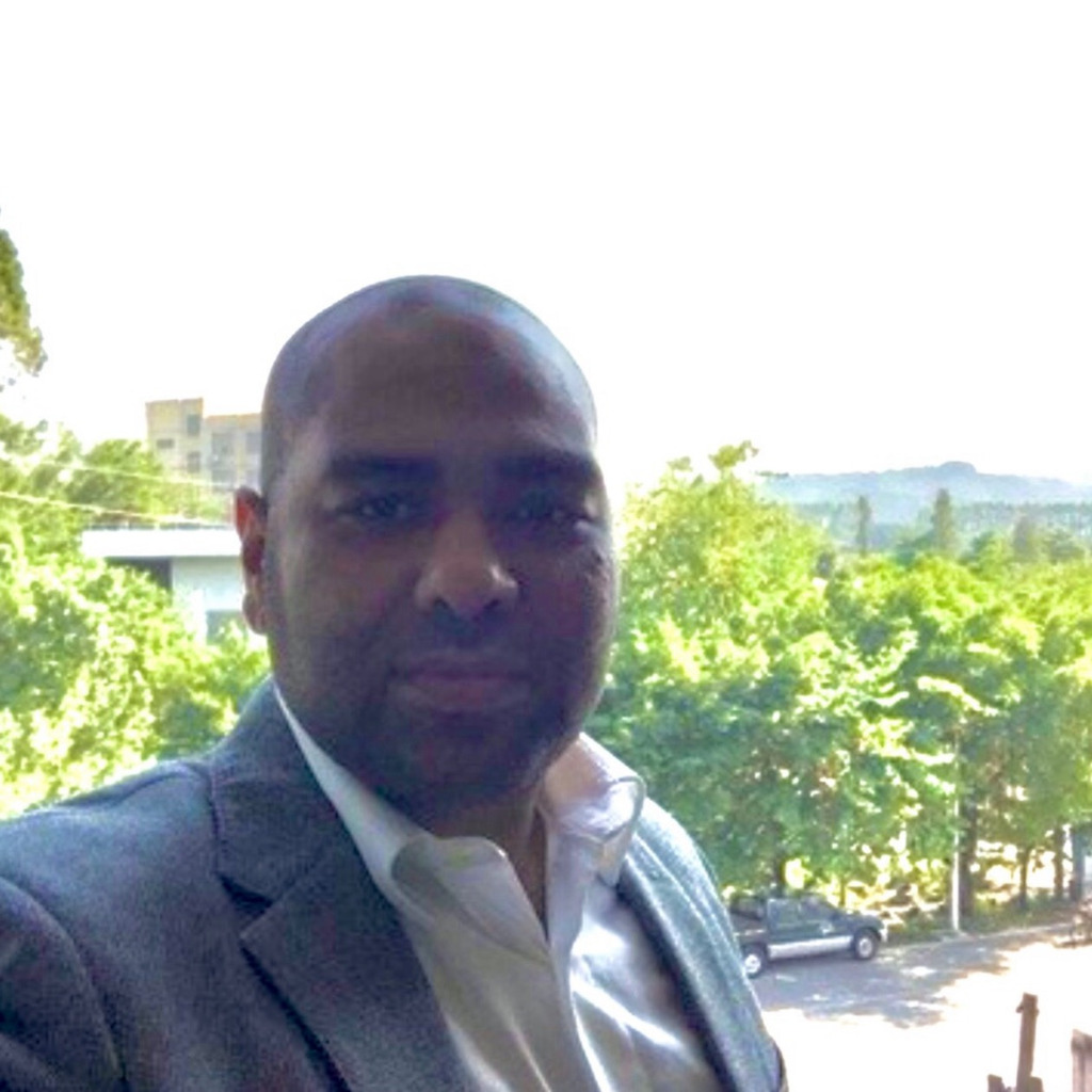 Ahmed She Sales Specialist Egypt Air Xing