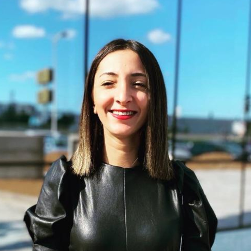 Wafa Ben Hadj Yahia - Digital Transformation Consultant - EY (Ernst & Young) | XING