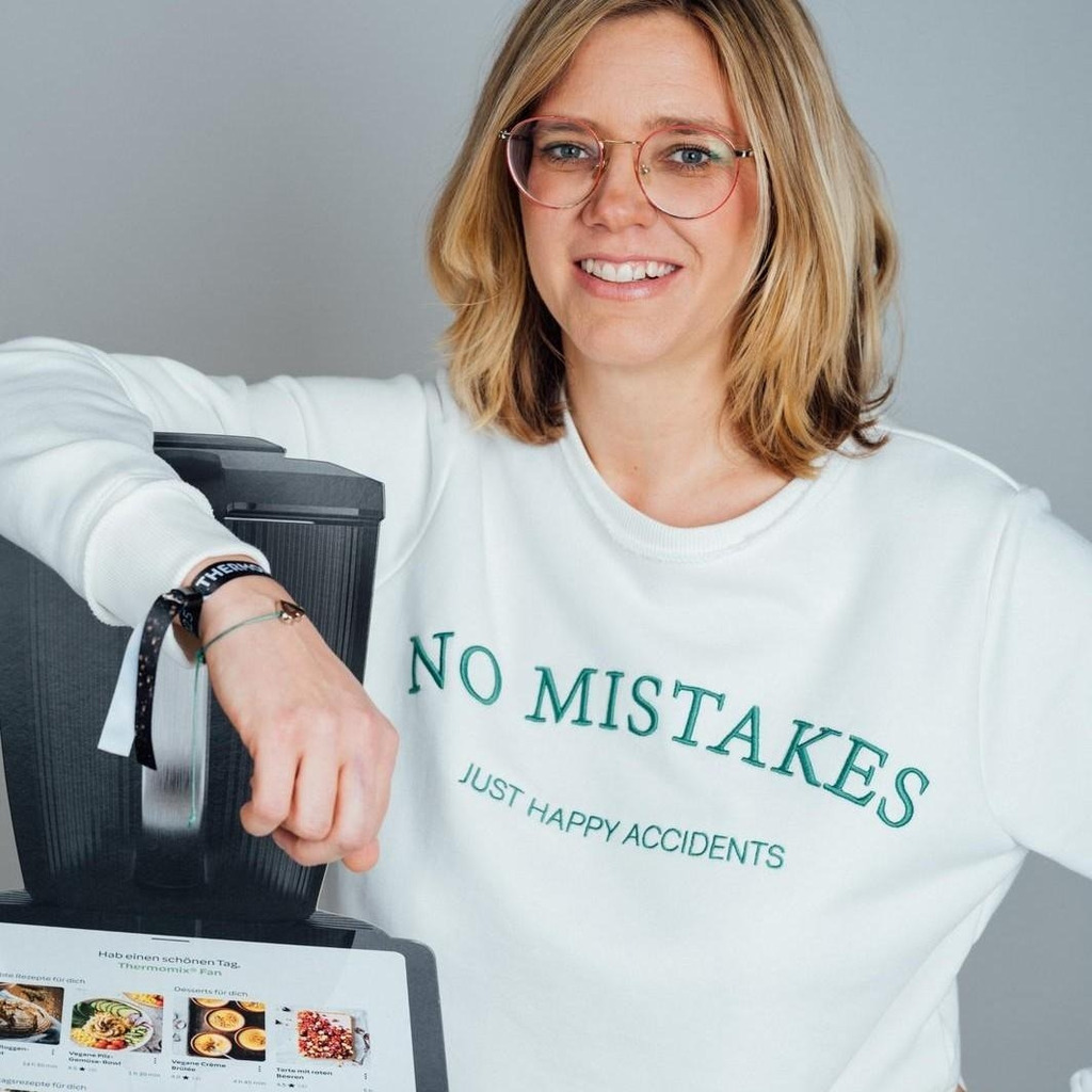 Laura Halbig - Repräsentantin Thermomix - Vorwerk Gruppe | XING
