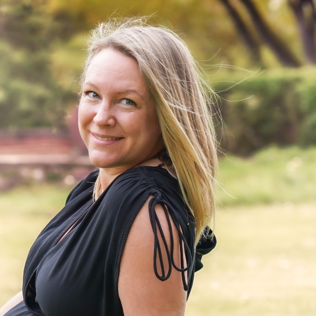 Sandra Schumann - Facheinkäufer - R+V Versicherung | XING