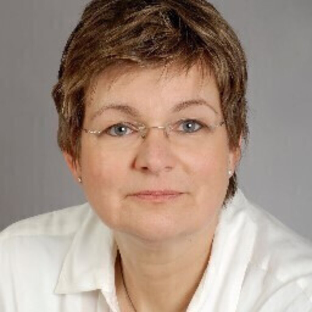 Simone Reese's Instagram, Twitter & Facebook on IDCrawl