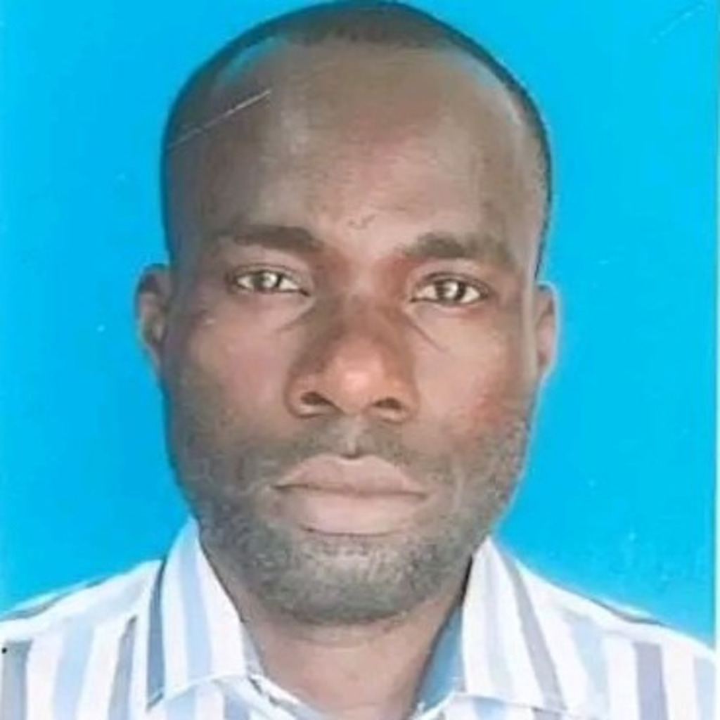 Emmanuel Yannick Kanga - Adjoint au Gérant - RI SERVICES | XING