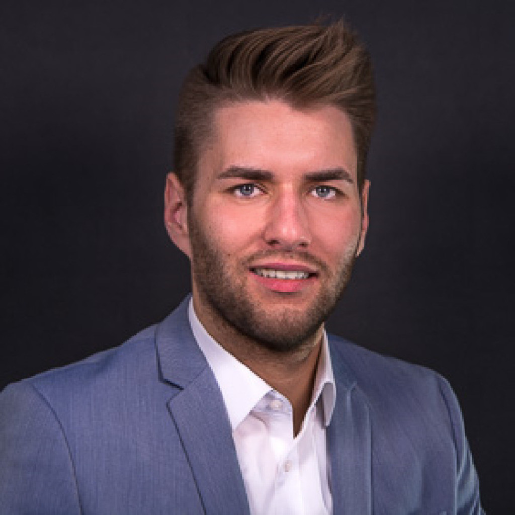 Christopher Gross's Instagram, Twitter & Facebook on IDCrawl