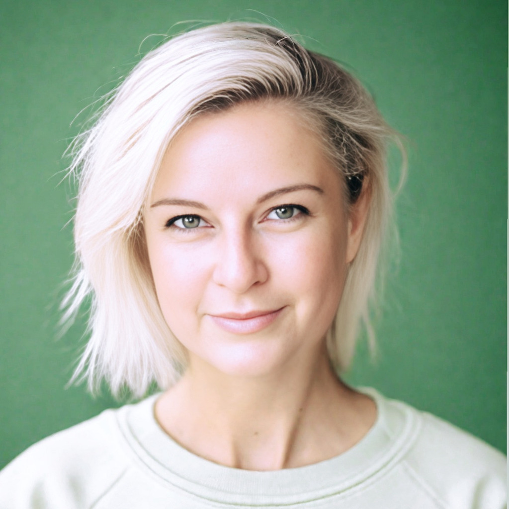 Nicole Hahn - Corporate Accounts / Coordinator International Sales ...