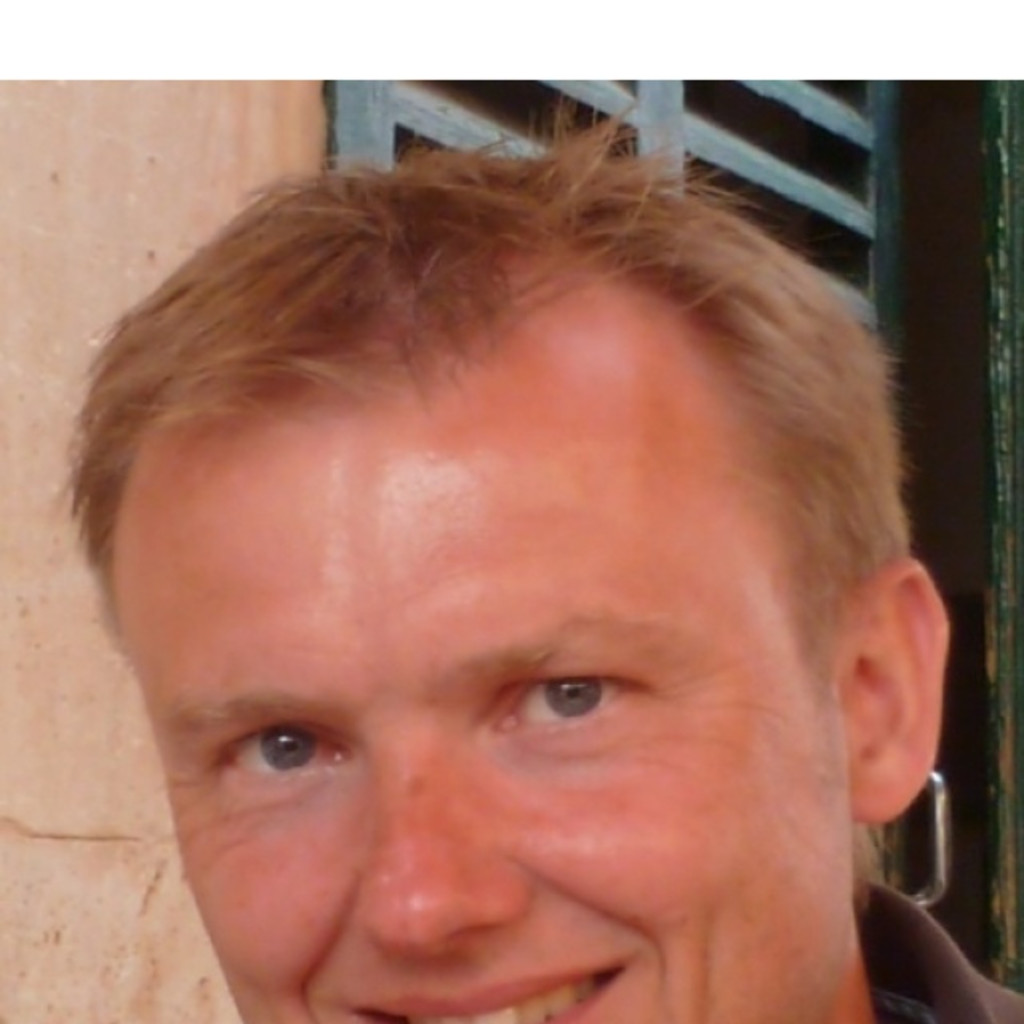 Ralph Nau - Leiter Cluster Customer Journey im Mobilfunk Tribe ...