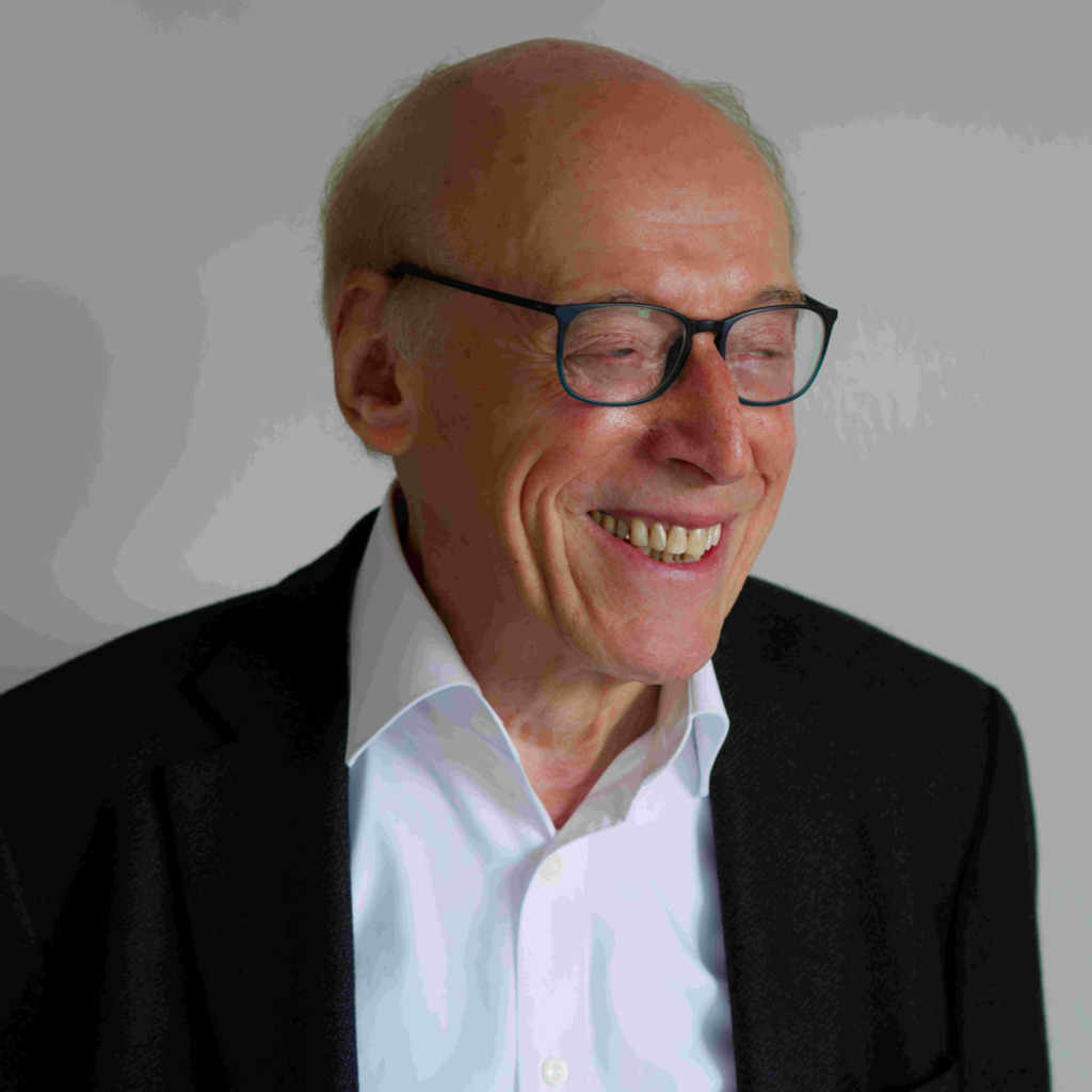 Prof. Dr. Herwig Brunner - Vorstandsvorsitzender / CEO - Peter und ...