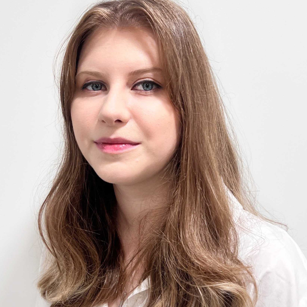 Olesia Galynskaia: Ausbildung und Berufserfahrung | XING