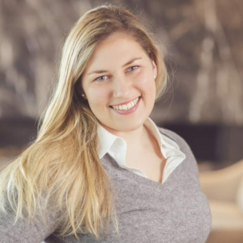 Lisa Moser's Instagram, Twitter & Facebook on IDCrawl