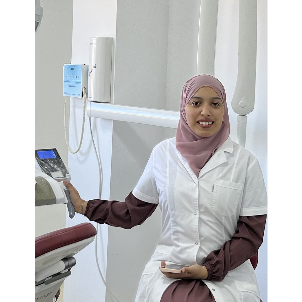 Nour El Houda Douifi - Zahnmedizinische Fachangestellte - Zahnarztpraxis Dr.Ralph Pierre koeser ...