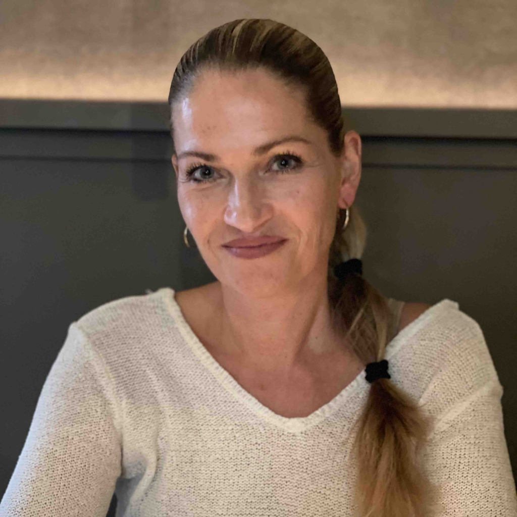 Langfeld in der Personensuche von Das Telefonbuch