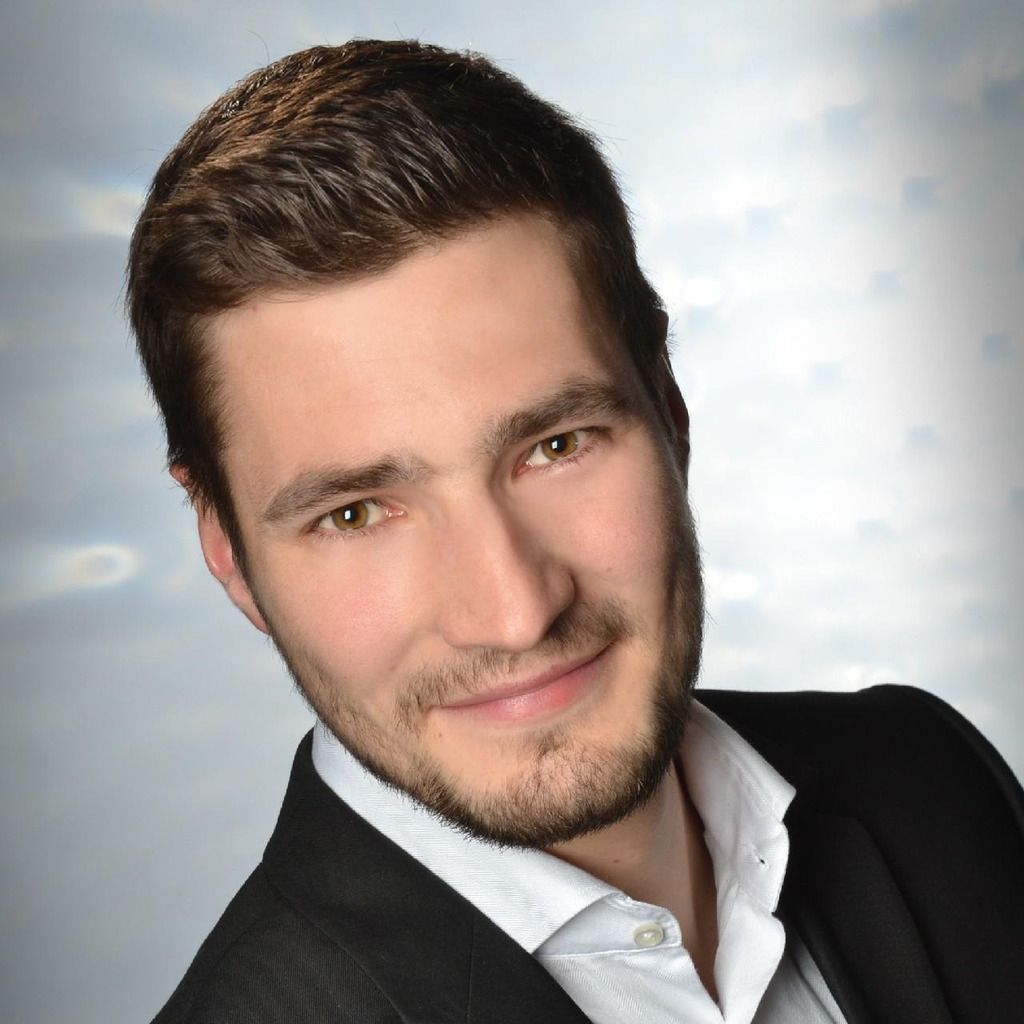 Mike Hieronymus's Instagram, Twitter & Facebook on IDCrawl