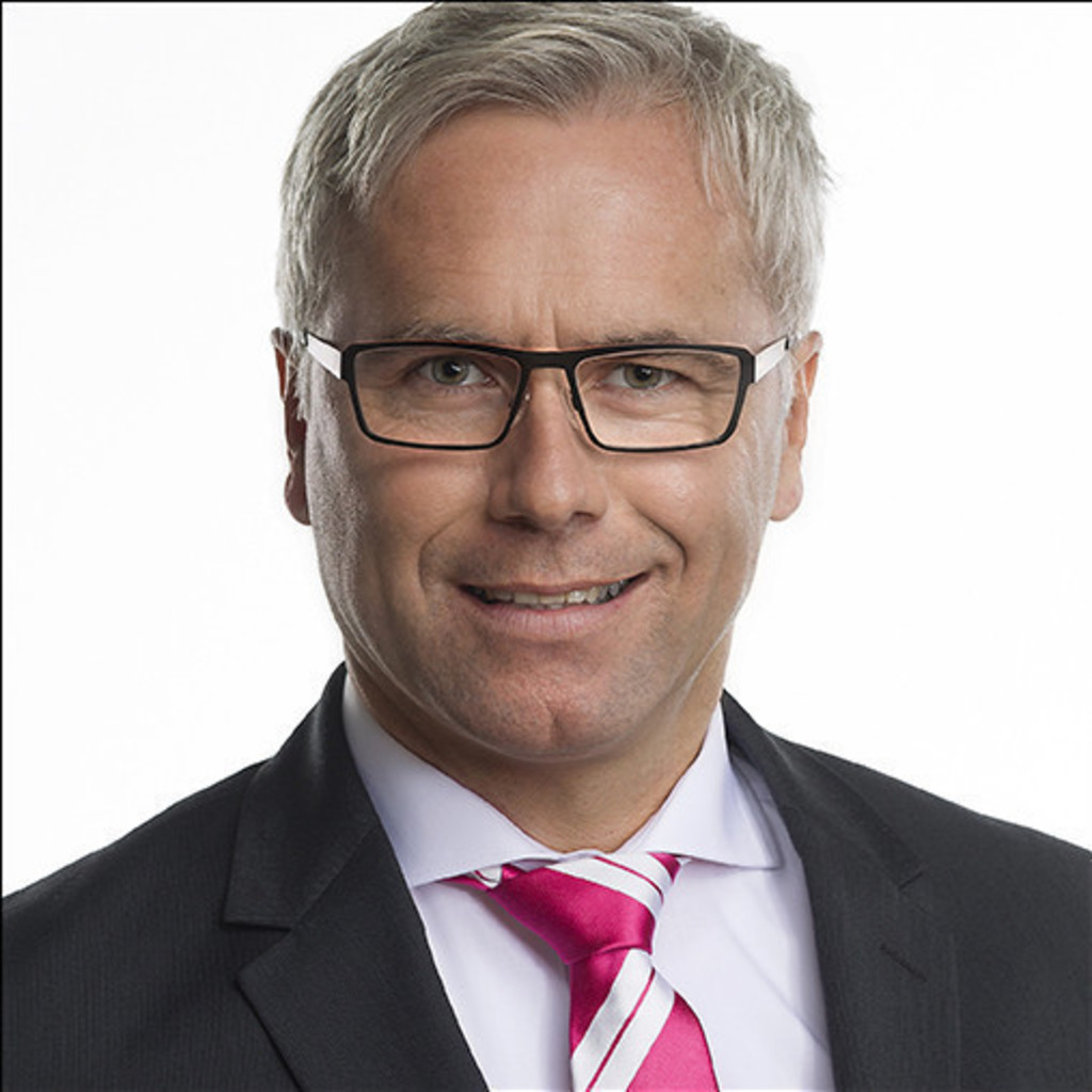 Roger Peters's Instagram, Twitter & Facebook on IDCrawl