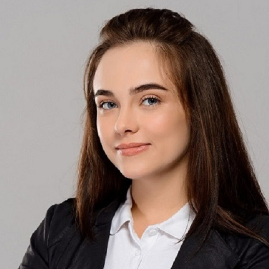 Sabela Carson - Software Developer - YES IT Labs | XING