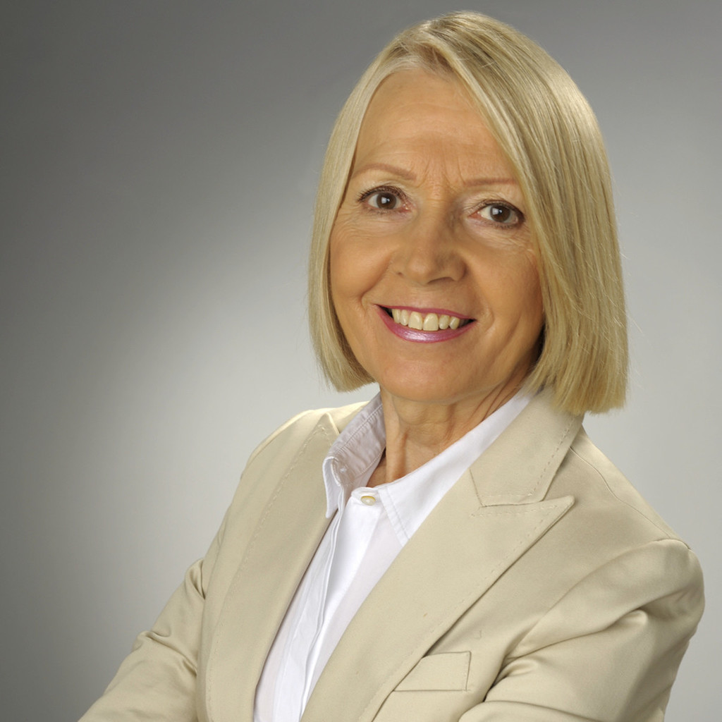 Sieglinde Kapp - selbständige Maklerin - Wohnglück Immobilien | XING