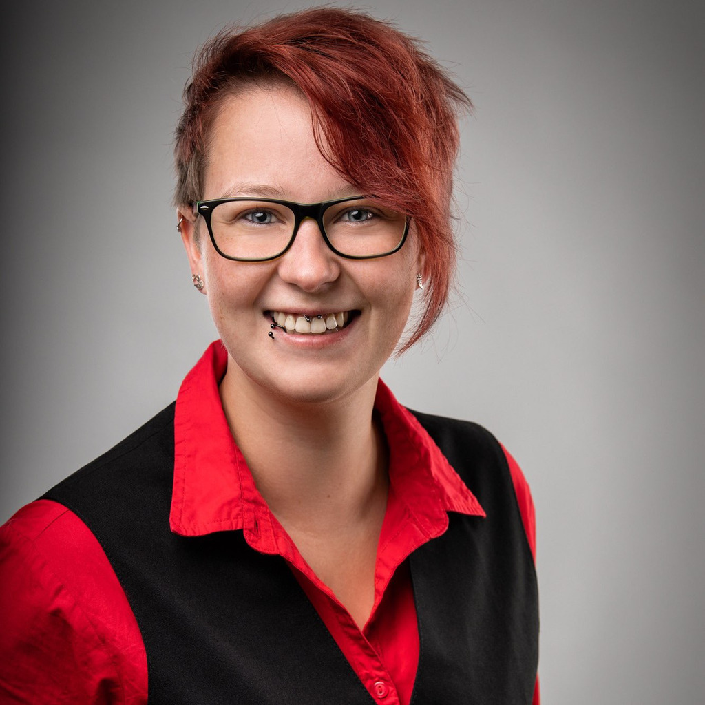 Jennifer Jochim - Groß- und Außenhandelskauffrau - AFB eSolutions GmbH ...