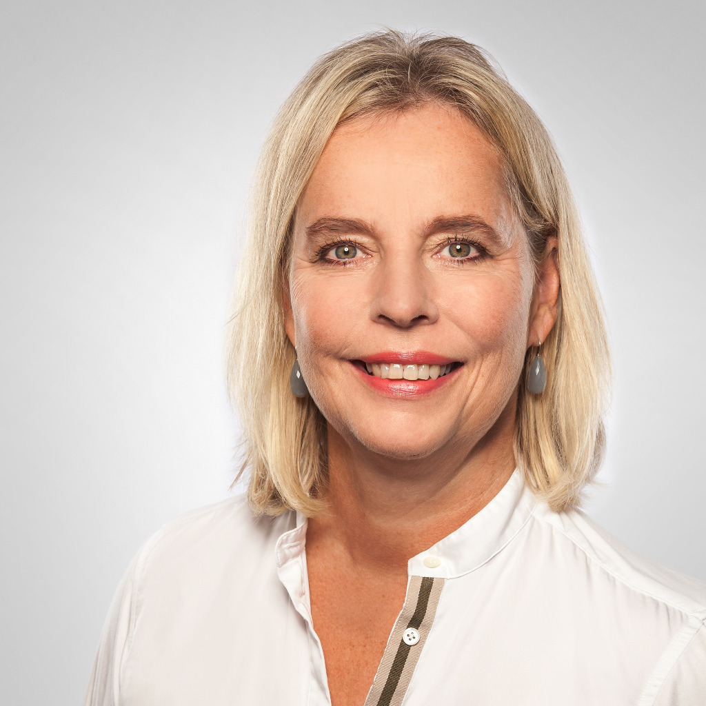 Simone Becker - Büromanegement - Grimm & Partner Unternehmens- und ...