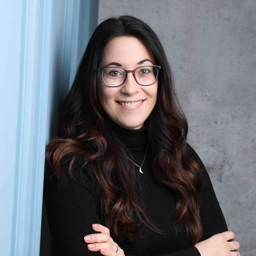 Sabrina Bähr - Assistenz der Geschäftsführung - Deichmann SE | XING