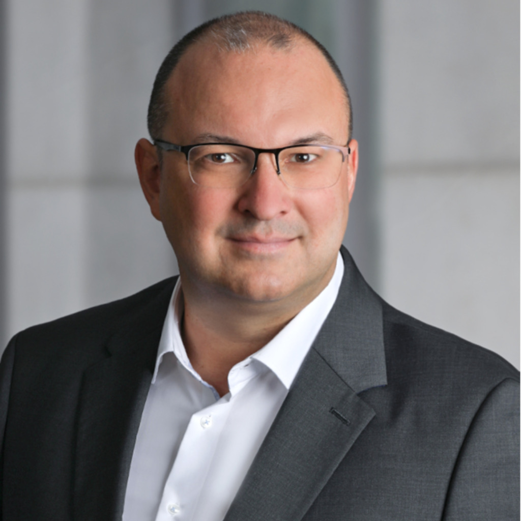 Adam Dombrowski - Fertigungsleiter - EURAC Lemgo GmbH | XING