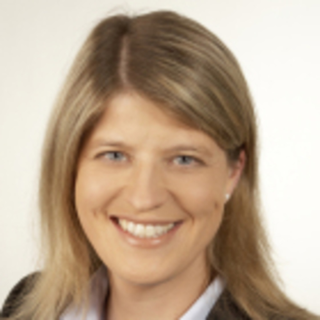 Dipl.-Ing. Katrin Becker - Center Manager - ECE Marketplaces G.m.b.H ...