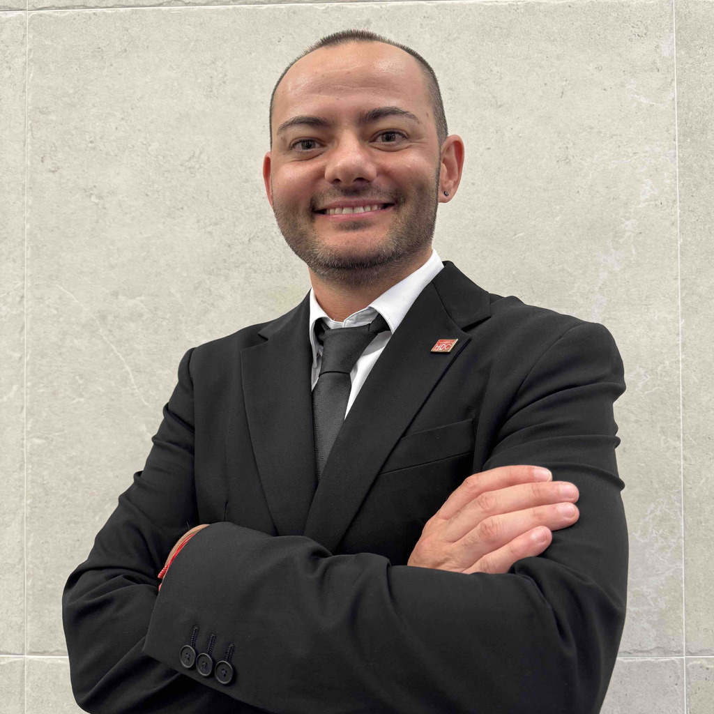 Daniel Sandor - Area Manager - Porcelanicos HDC | XING