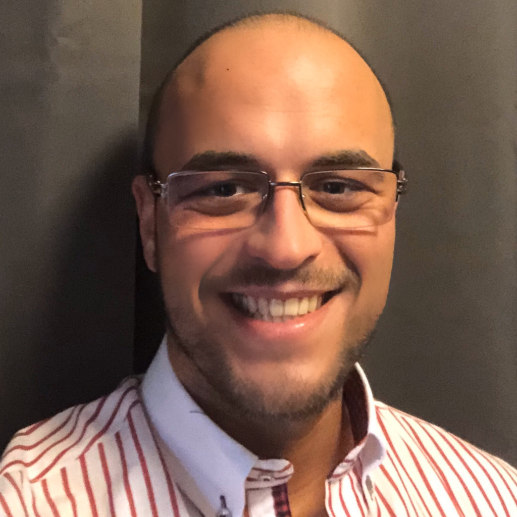 Dennis Sperlich - Koordinator Musterversand - Evonik Logistics Services ...