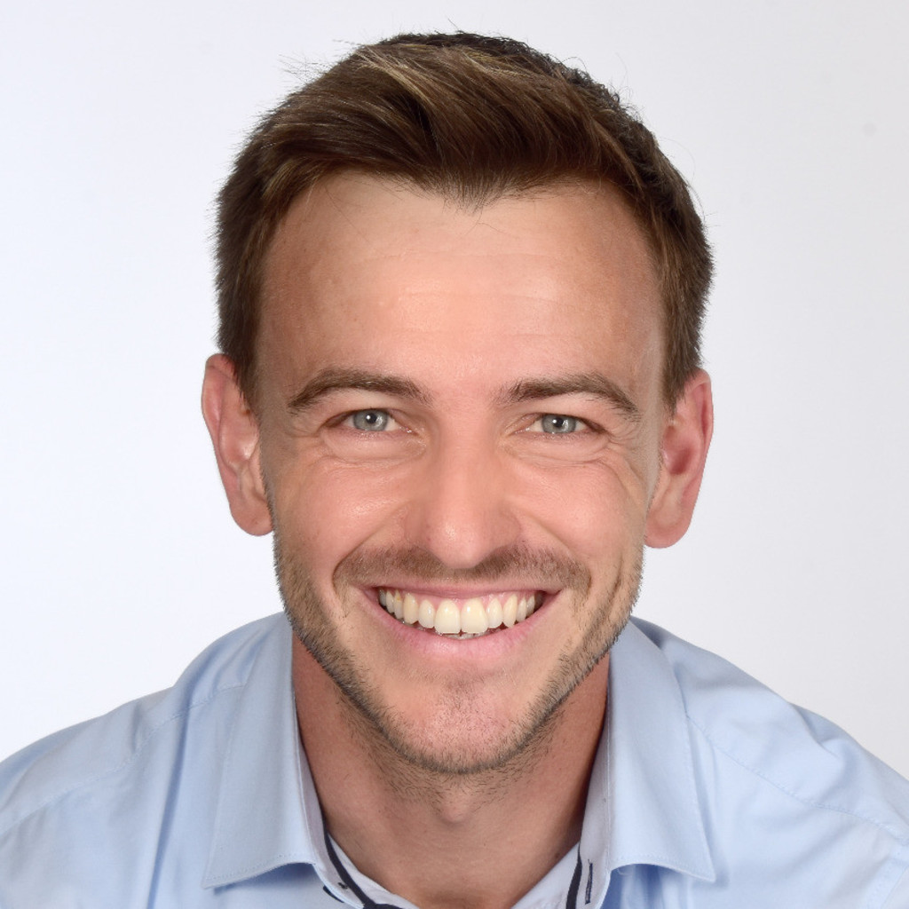 Jan-Philipp Klein - Head of Customs and Logistics - Dr. Zwissler ...