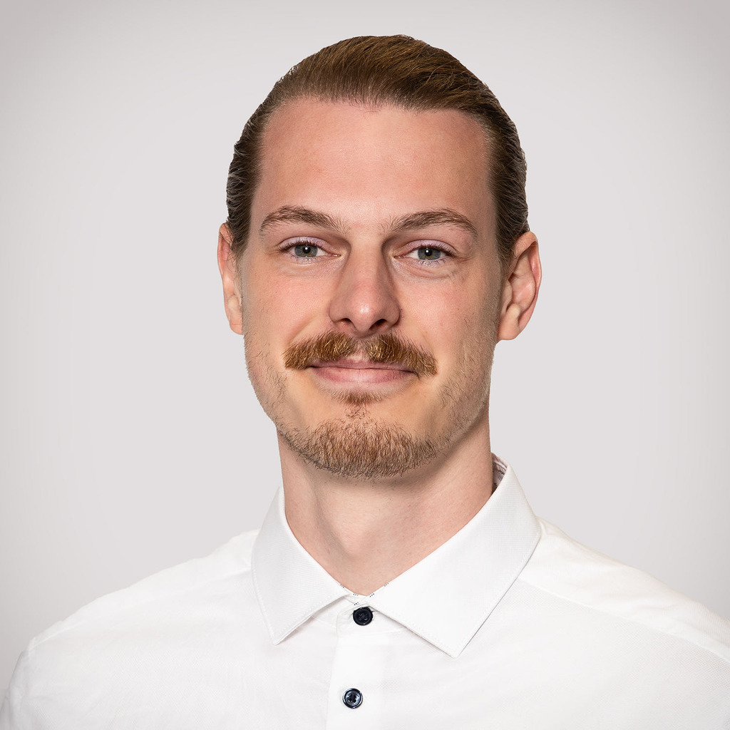 Eike-Simon Roß - Risikomanager - ÖKORENTA-Gruppe | XING