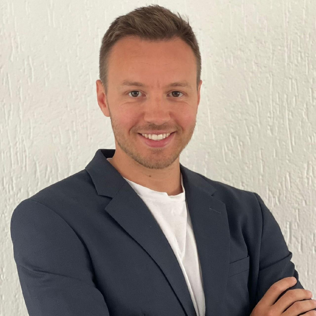 Tim Schäfer - Sportwissenschaftler - Kineto Premium Fitness & Gesundheit | XING