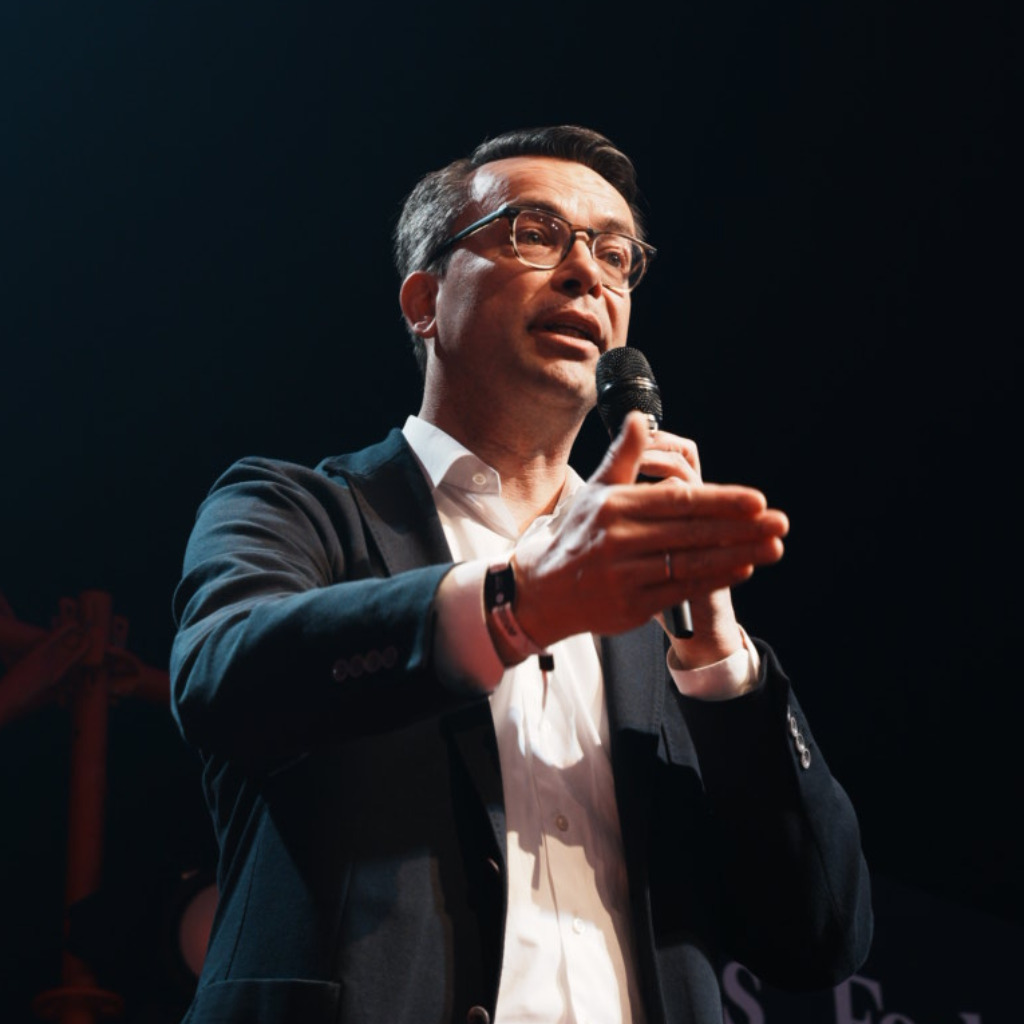 Marcel Deveny - Negotiation Expert - Trainer and Executive Coach ...