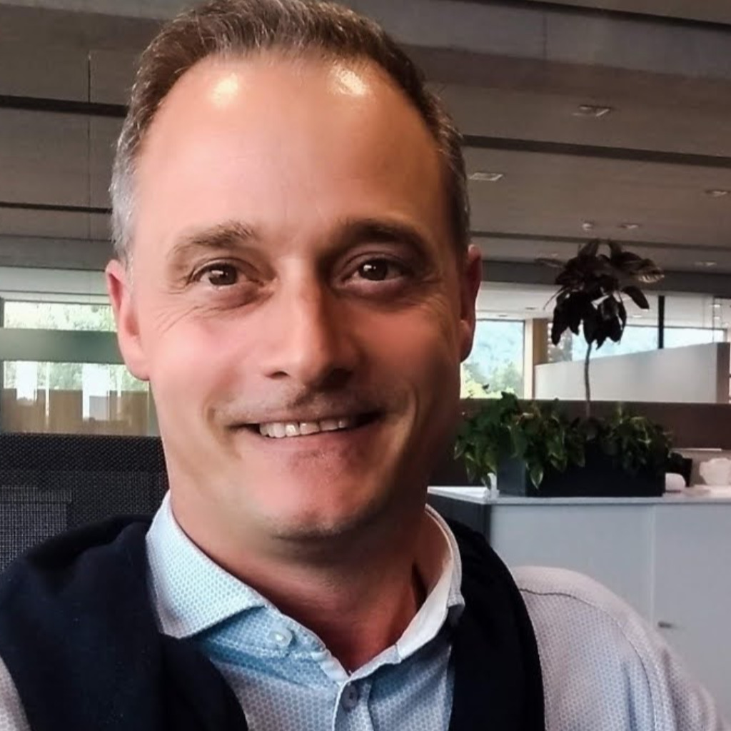 Ing. Walter Dür - Marketing Unternehmenskommunikation - Julius Blum ...