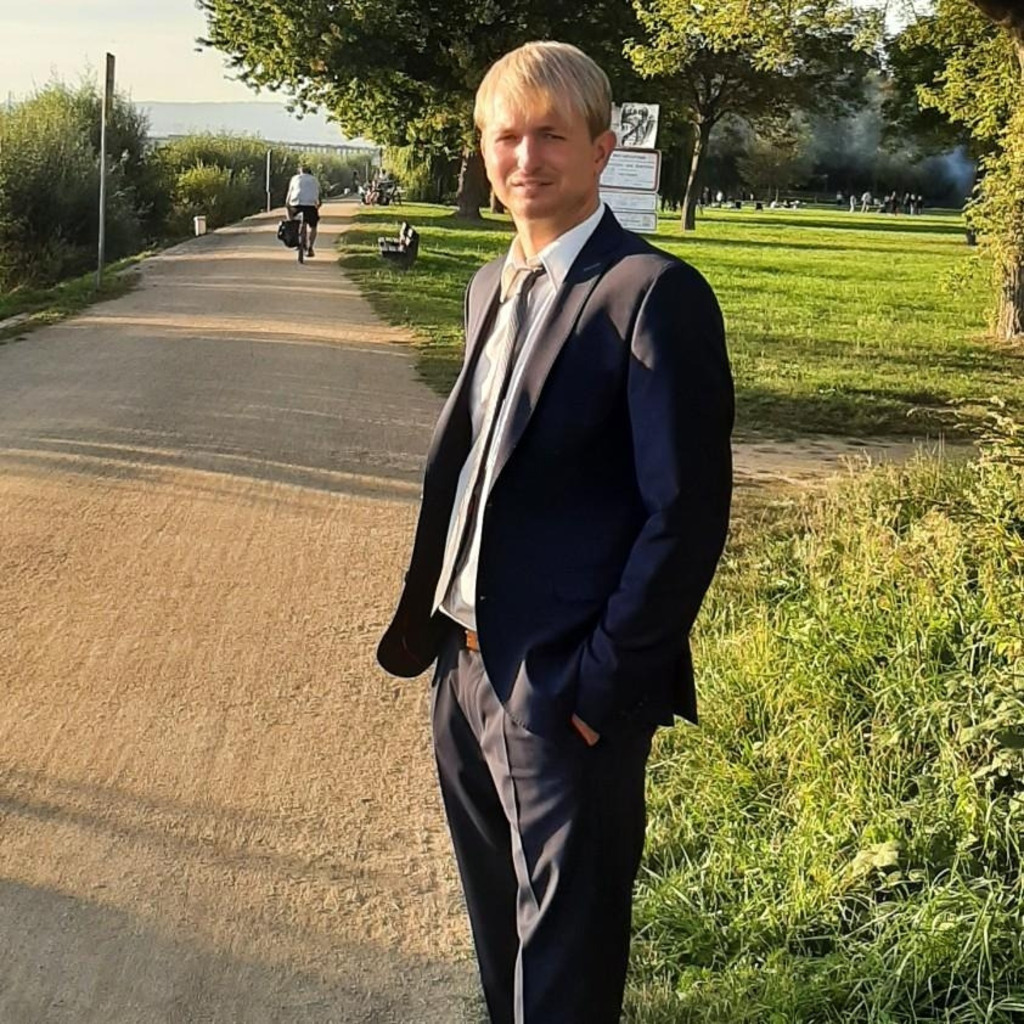 Frank Ester - Head of Production Compounds/ Produktionsleiter ...