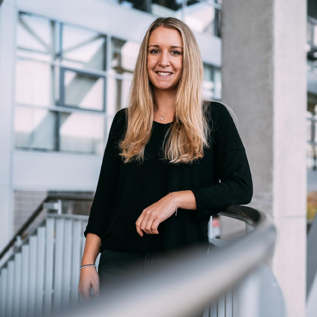 Anne Dilger - Senior Manager Sports - D.LIVE GmbH & Co. KG | XING