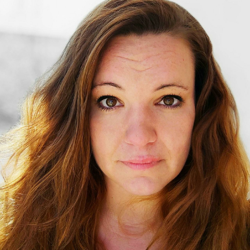 Gina Elsholz - Executive Director Growth - Ketchum Germany | XING