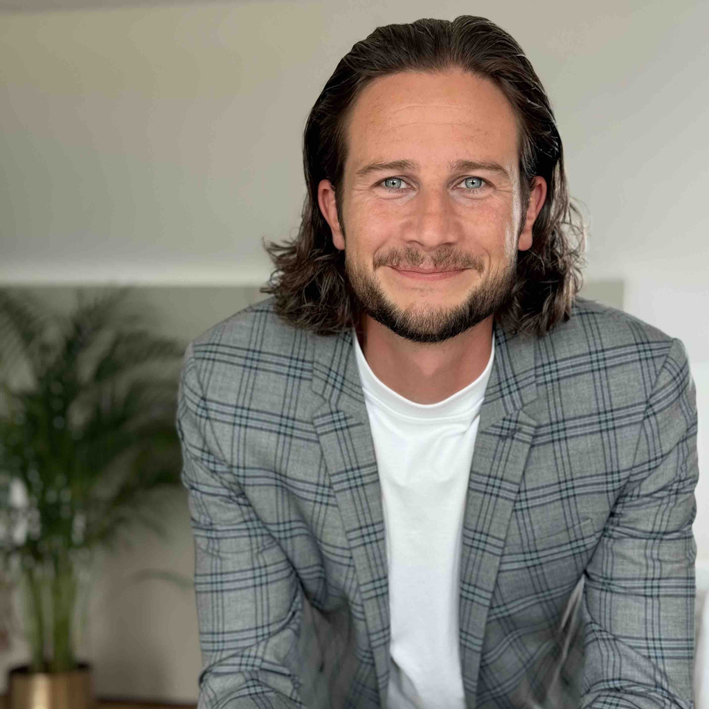 Tim Riebe - Abteilungsleiter IT & Digitalisierung - Raiffeisen Waren ...