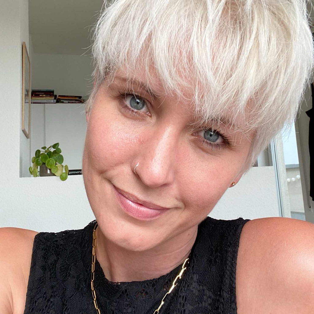 Denise Knaus - Senior Art Director - Denise Knaus | XING