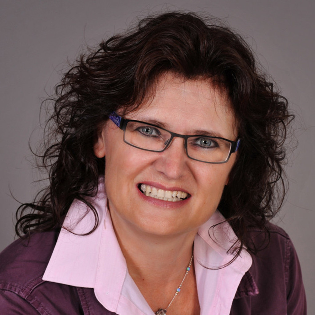 Sandra Gerdes's Instagram, Twitter & Facebook on IDCrawl