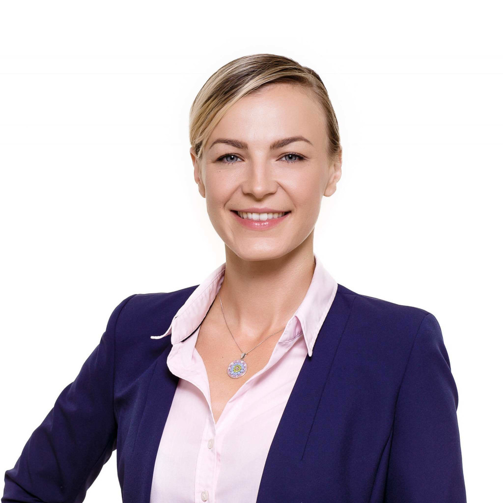 Franziska Beyer - National Account Managerin - Churchill China (UK) Ltd ...