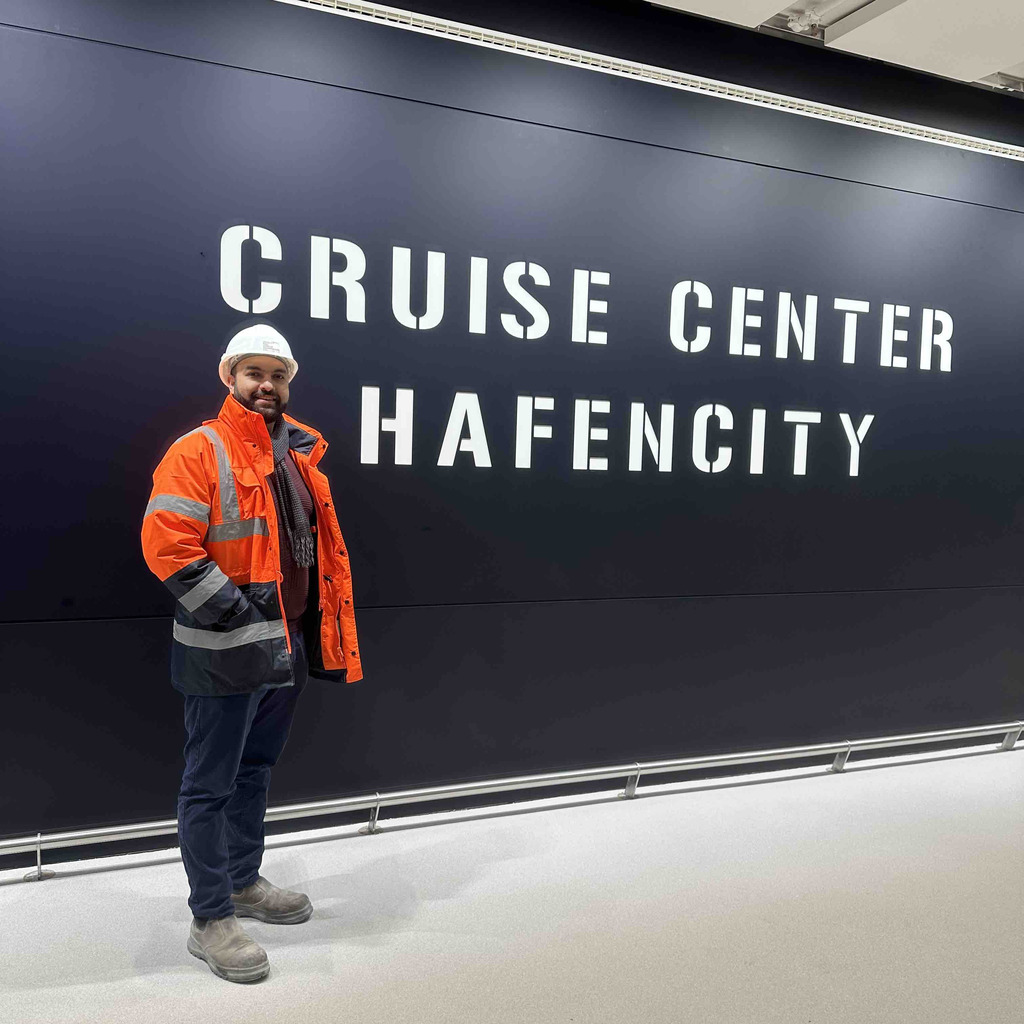 Mohamed Mosad: Ausbildung und Berufserfahrung | XING