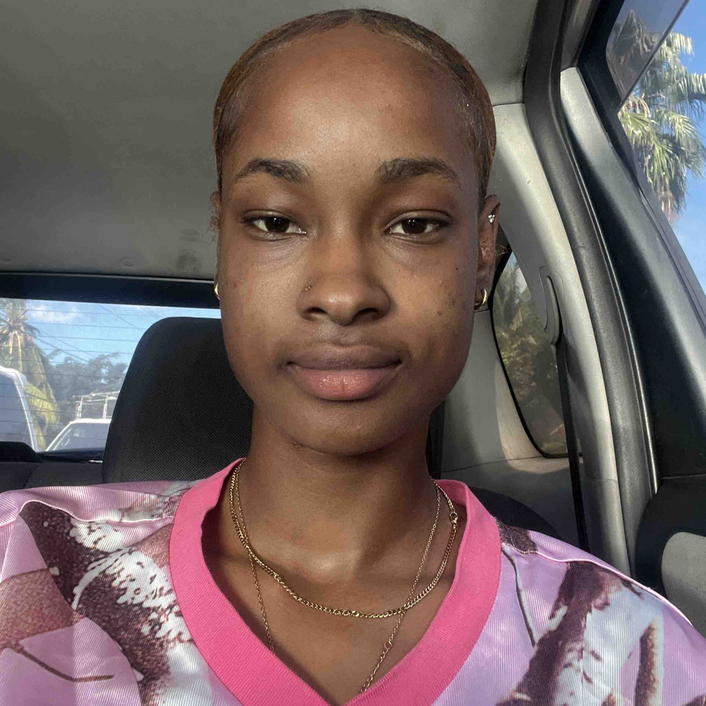 Javell Cooper - Customer Service Representative - Alorica | XING