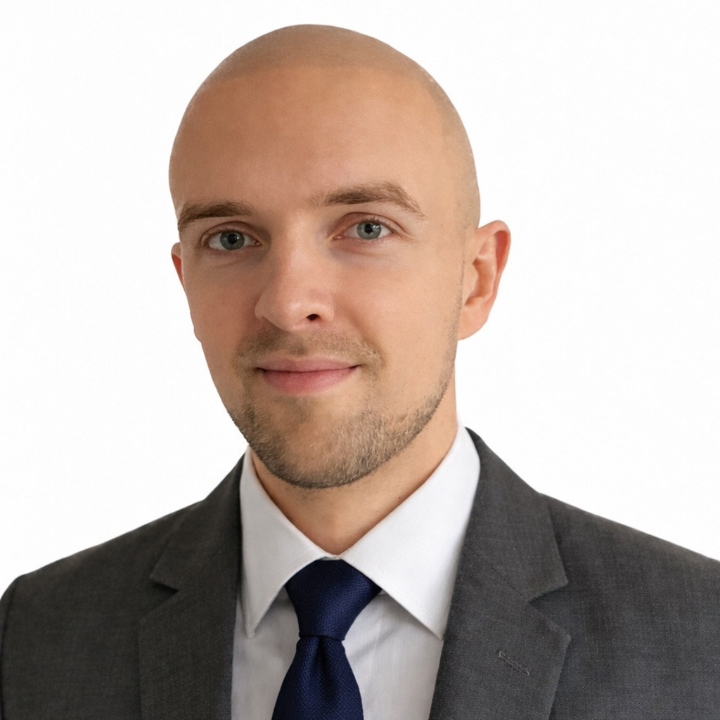 Nick Feiler - Real Estate Analyst - BERGFÜRST AG | XING