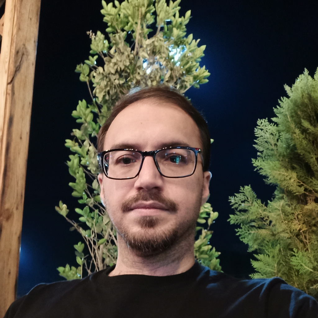 Dr. Amir Farahmand Parsa - Senior Analyst,MRM - HSBC | XING