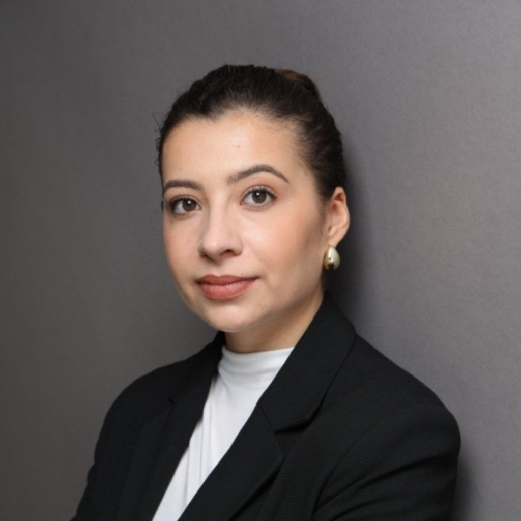 Kyra Urbas Tutosaus - Trainee Recruitment Consultant - Frank Recruitment Group | XING