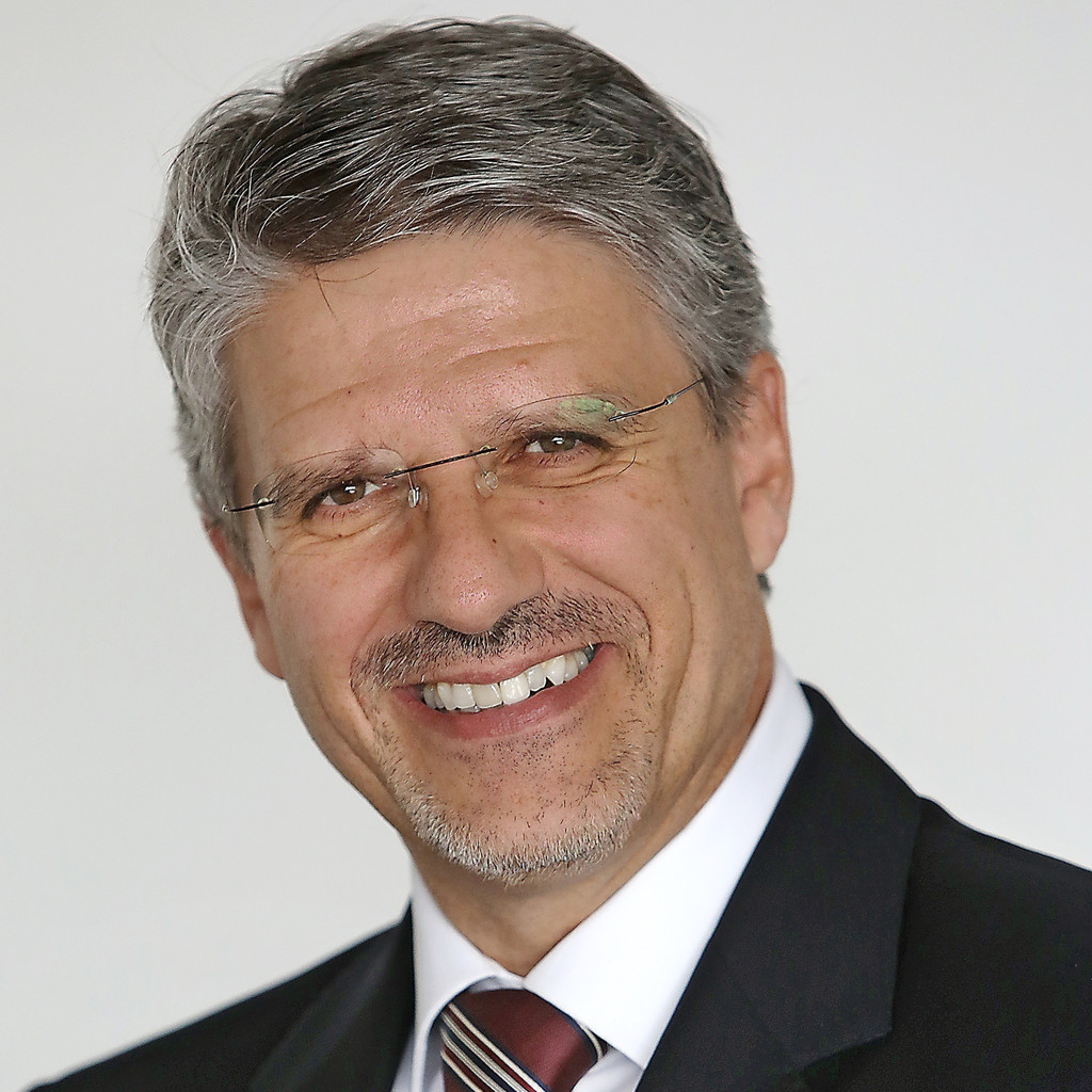 Patrick Gauch - CEO - AXPACOM, VOLAG System AG | XING