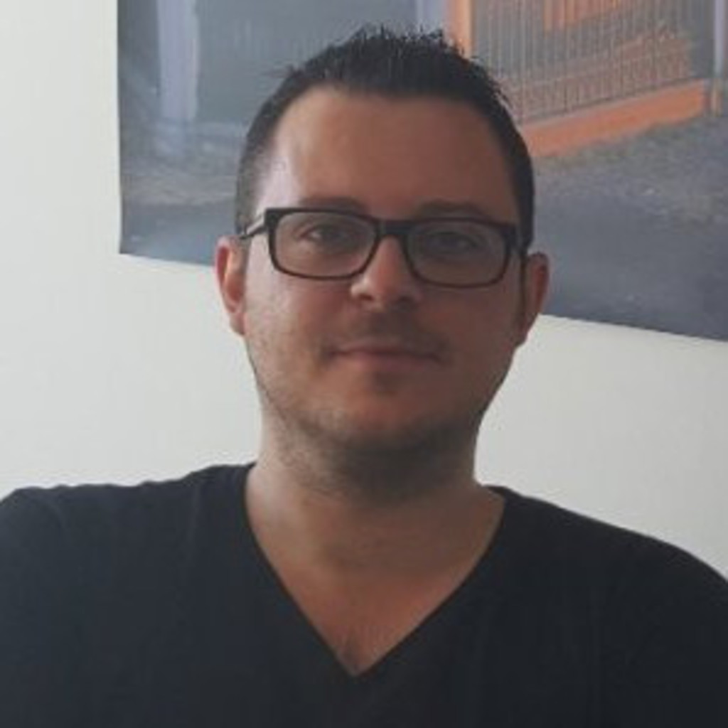 Neil Robb - Small Business Owner - Teamwork and Play | XING