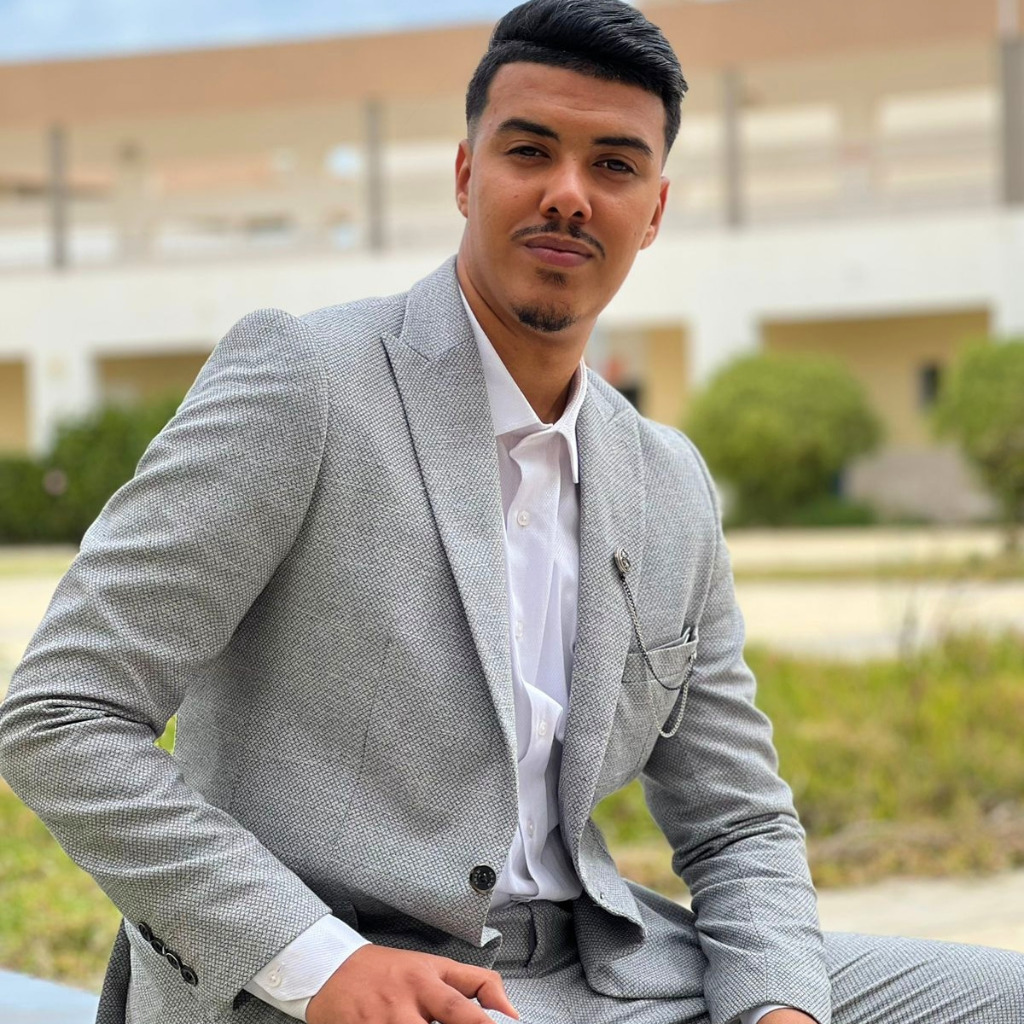 Wassim Hfayedh - Commis de restaurant - Restaurant Bar | XING