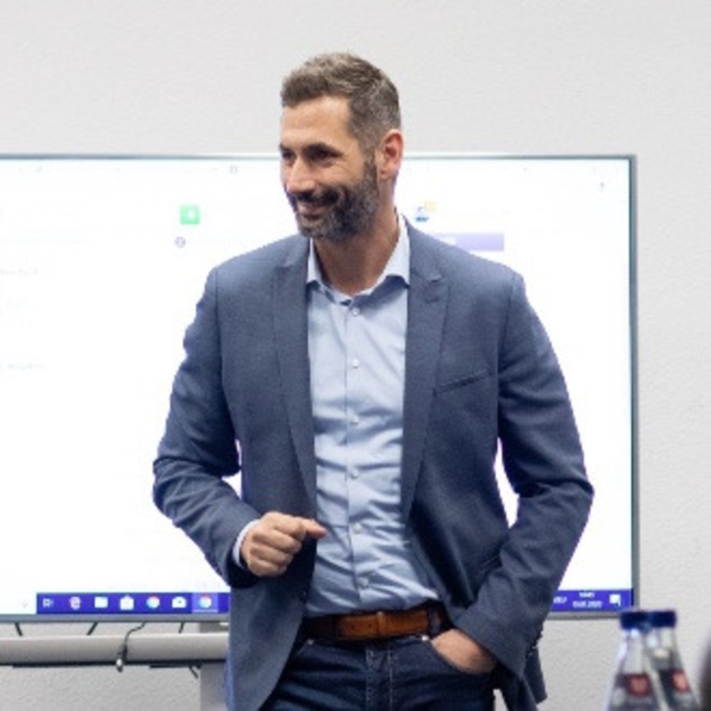 Dirk Henkies - CEO - Tjara GmbH | XING