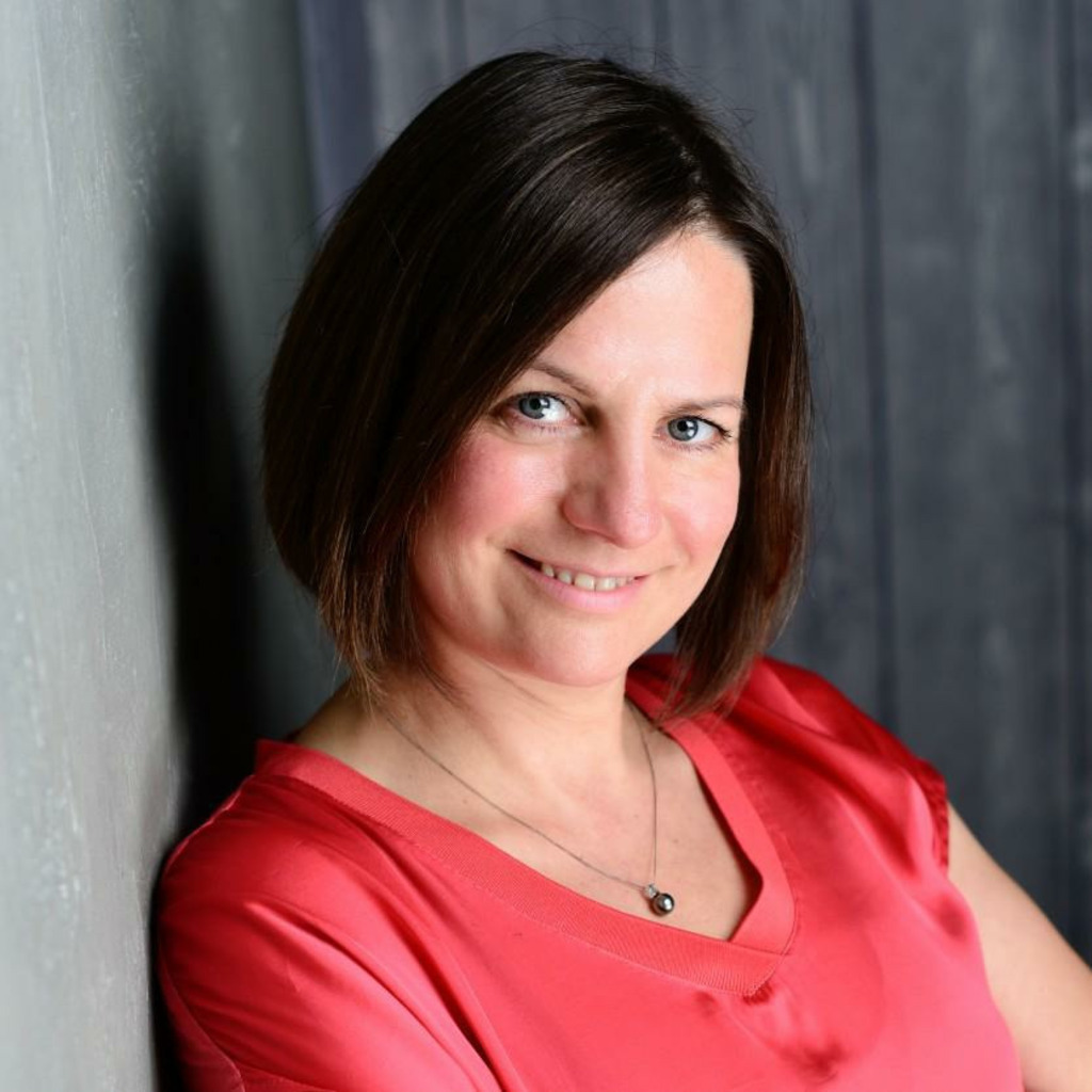 Karin Bachmann - Leitung Vertrieb & Recruitung - power people GmbH | XING