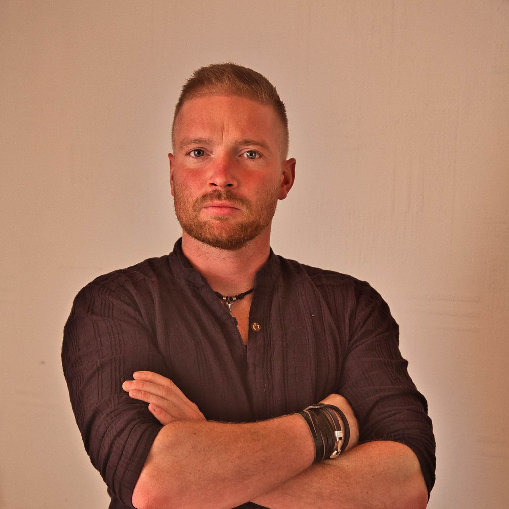 Frederik Junk - Geprüfter Polier - Bauunternehmung Gebr. Echterhoff GmbH & Co. KG | XING