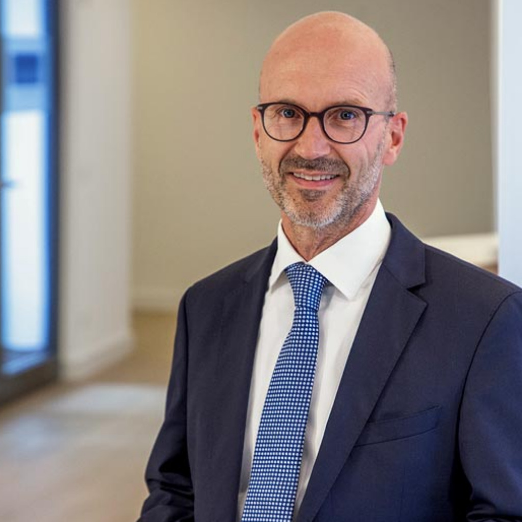 Dr. Christoph Jahn - Partner - BRANDI Rechtsanwälte | XING